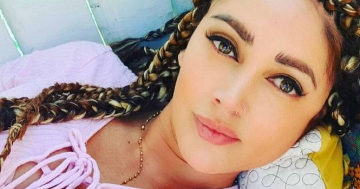 La Rancherita Carolina Molina sube fotos en la playa de Río de Janeiro