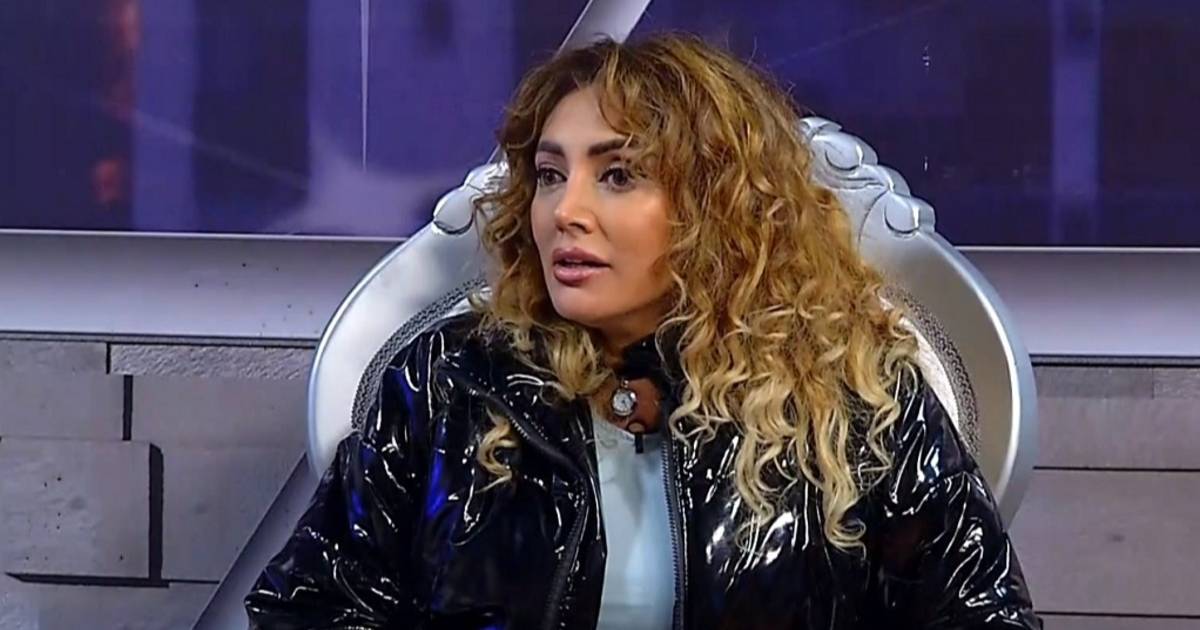 ¿Se desubicó? Rancherita canta tema de Christell al estilo Only Fans