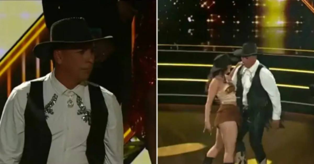 Tildan de "tieso" a Esteban Paredes tras debut en Fiebre de Baile