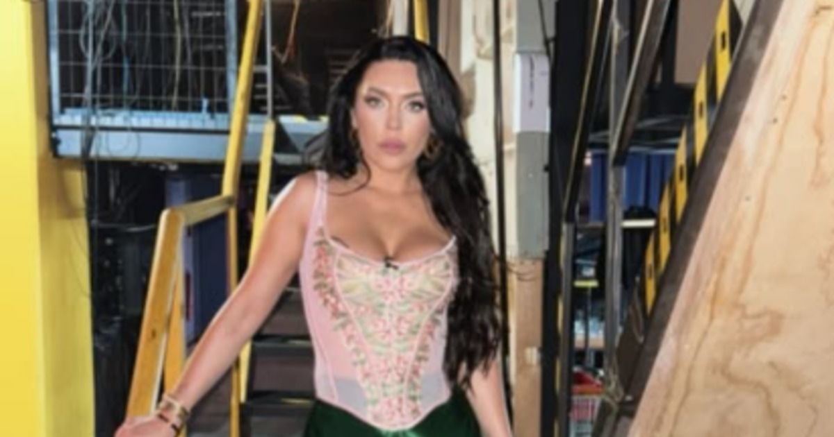 Daniela Aránguiz presume millonario regalo de su pareja Cuco Cerda