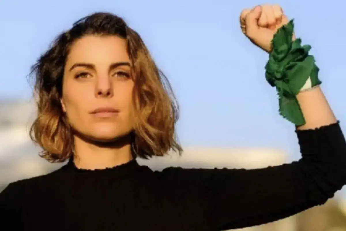 Filtran la primera foto de Faloon Larraguibel en plataforma de adultos